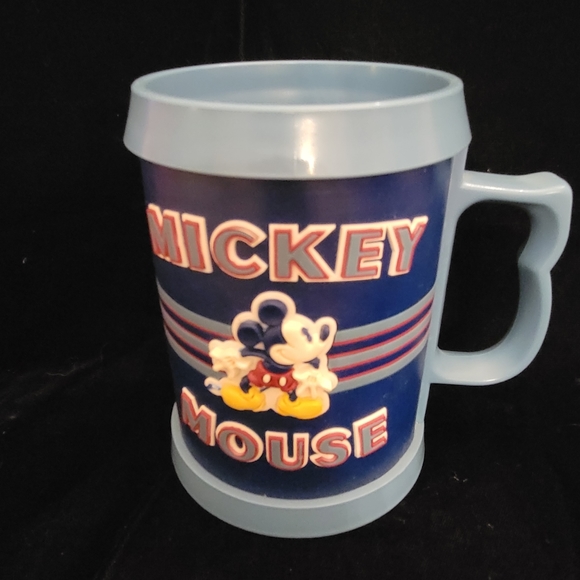 Disney | Dining | Vintage Disney 99s Mickey Mouse Sturdy Plastic Mug W ...